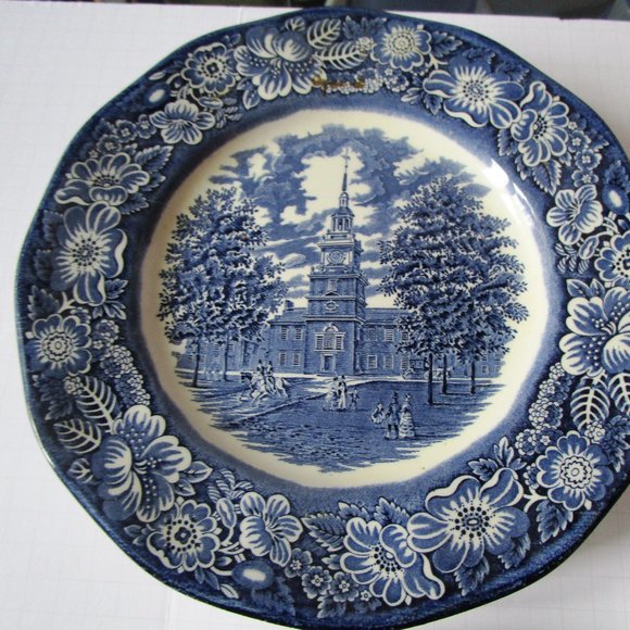 Dining | Liberty Blue Historic Colonial Dinner Plates | Poshmark